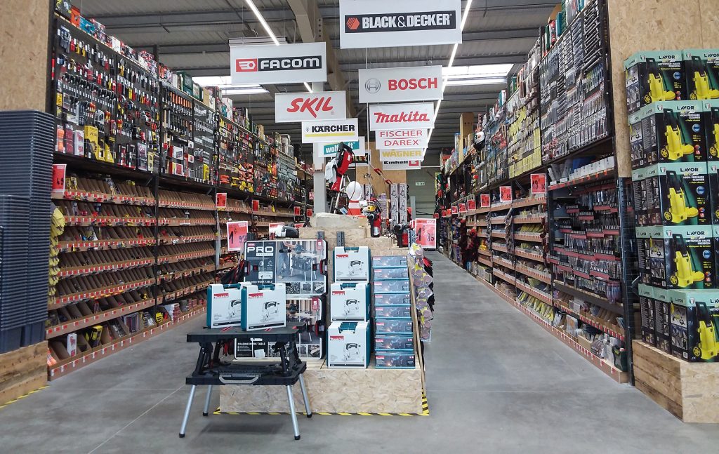 Case Study | Merchandising Products on Exhibition Display | RGIS